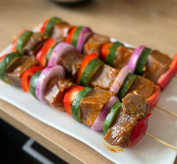 Brochettes de thon patudo BBQ aux épices orientales – Leclerc Pont l'Abbé